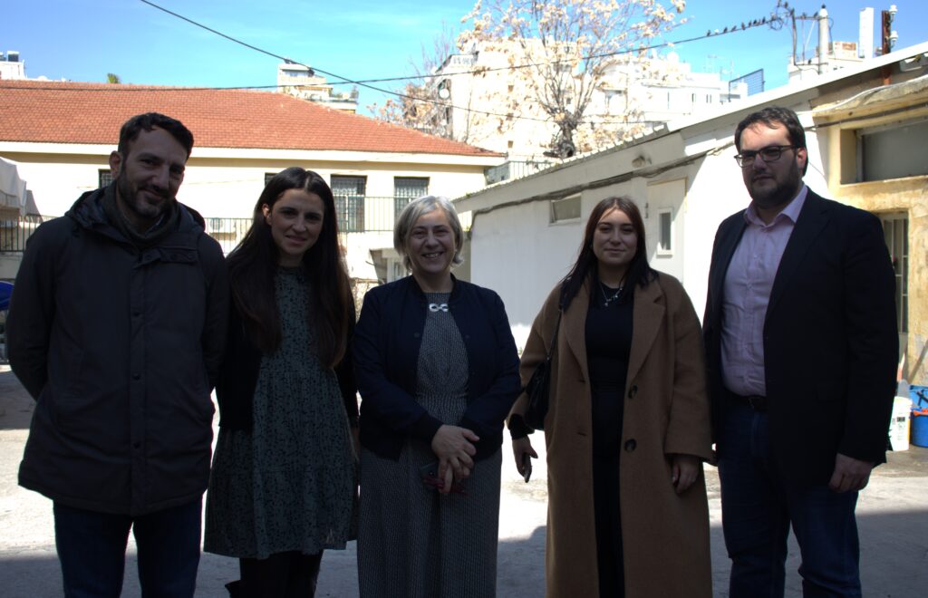 Σημαντική δωρεά της ΕLAIS - Unilever Hellas S.A. για το Κοινωνικό ...